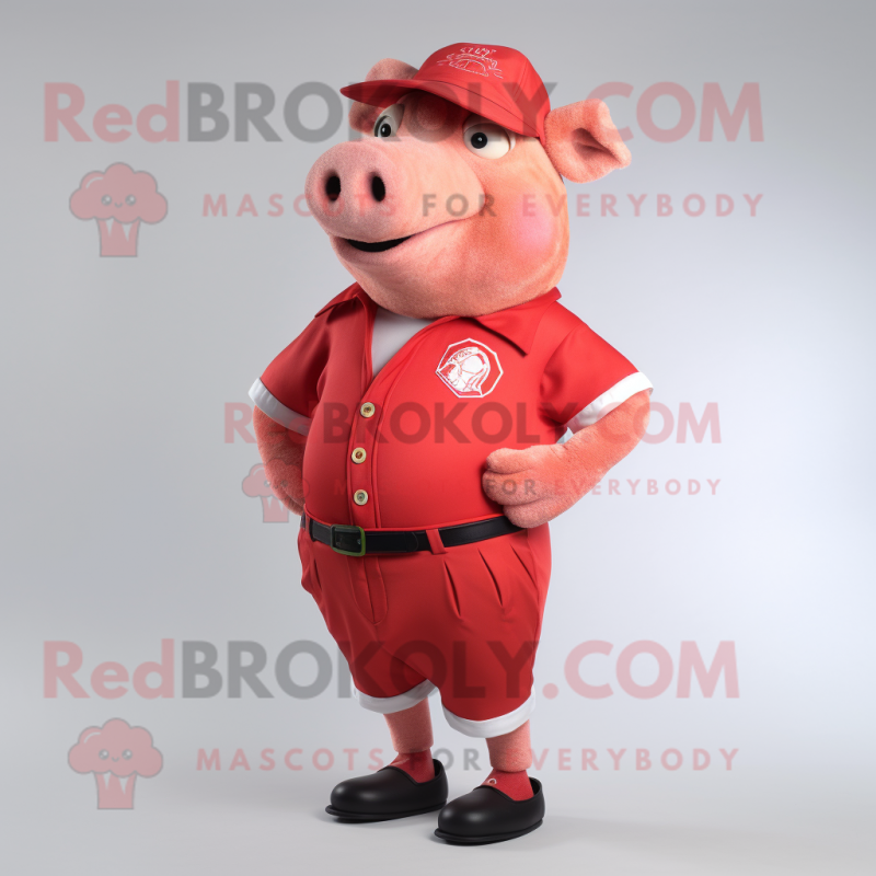 Personnage de costume de mascotte de cochon rouge habillé d'un bermuda ...