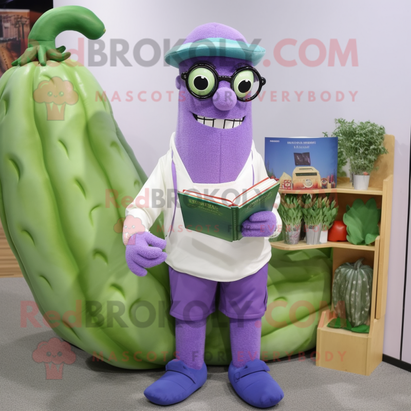 Personnage de costume de mascotte de courgette lavande habillé d'une ...