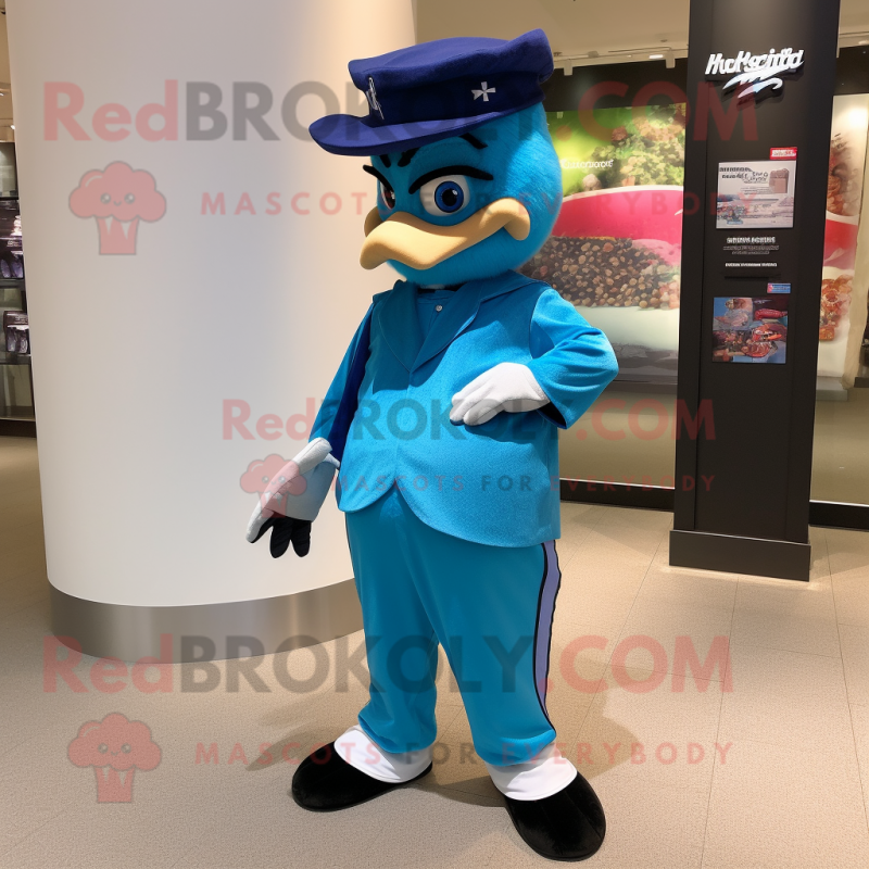 Personagem de fantasia de mascote Teal Blue Jay vestido com calças e ...